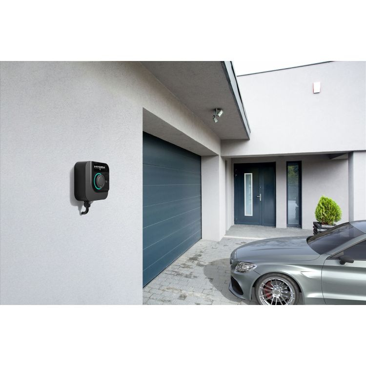 Hydra Cubus 7.4kW Type 2 Socket EV Charger Black | HC-7-SO-BLK - countyelec